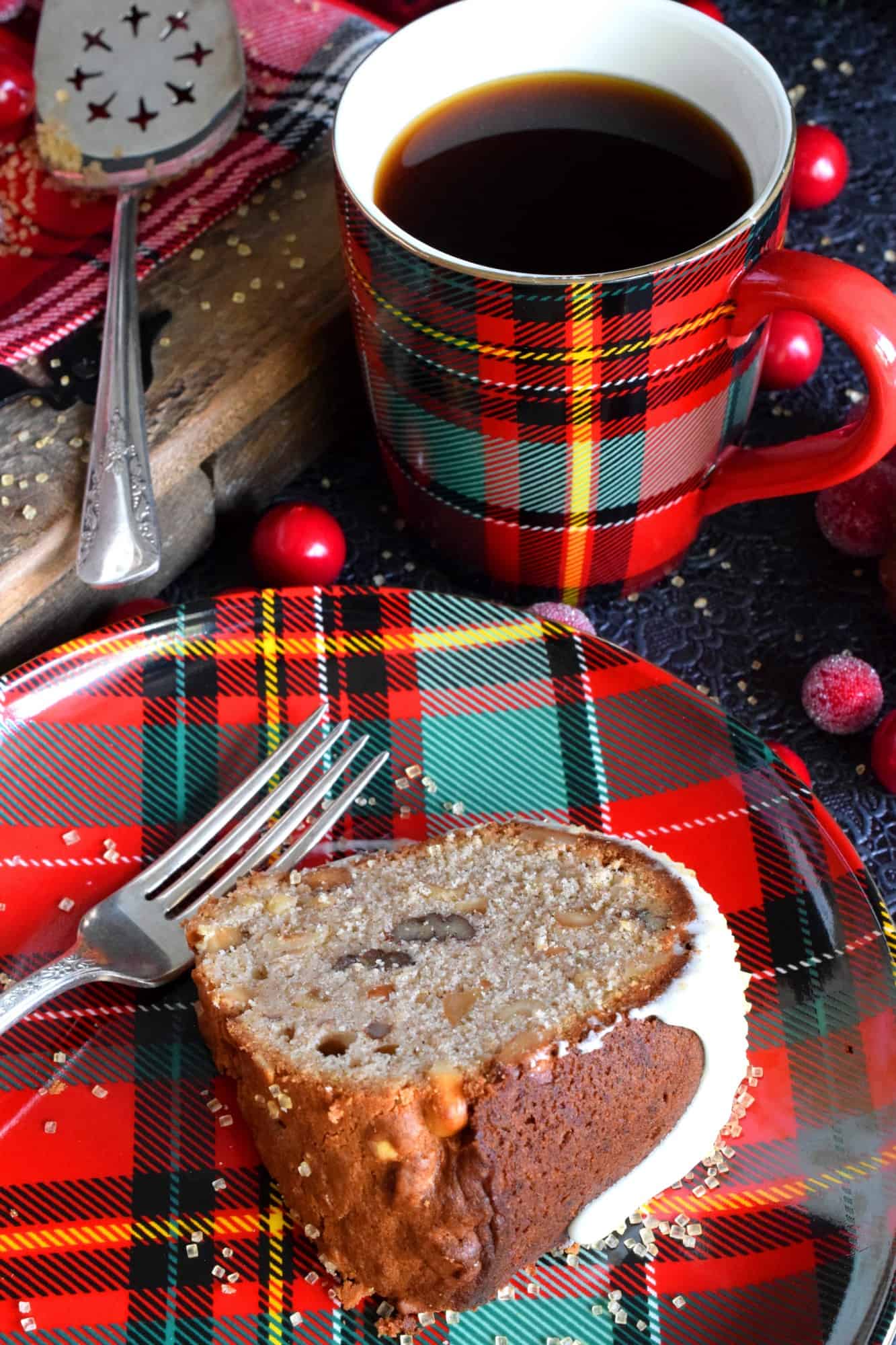 Christmas Mixed Nut Bundt Cake - Lord Byron's Kitchen