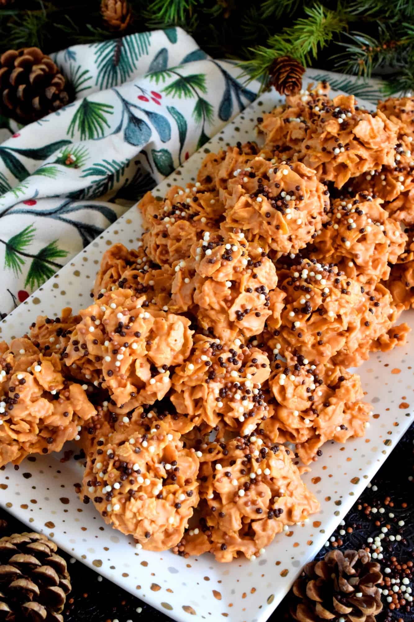 Christmas Crunch Cookies - Lord Byron's Kitchen