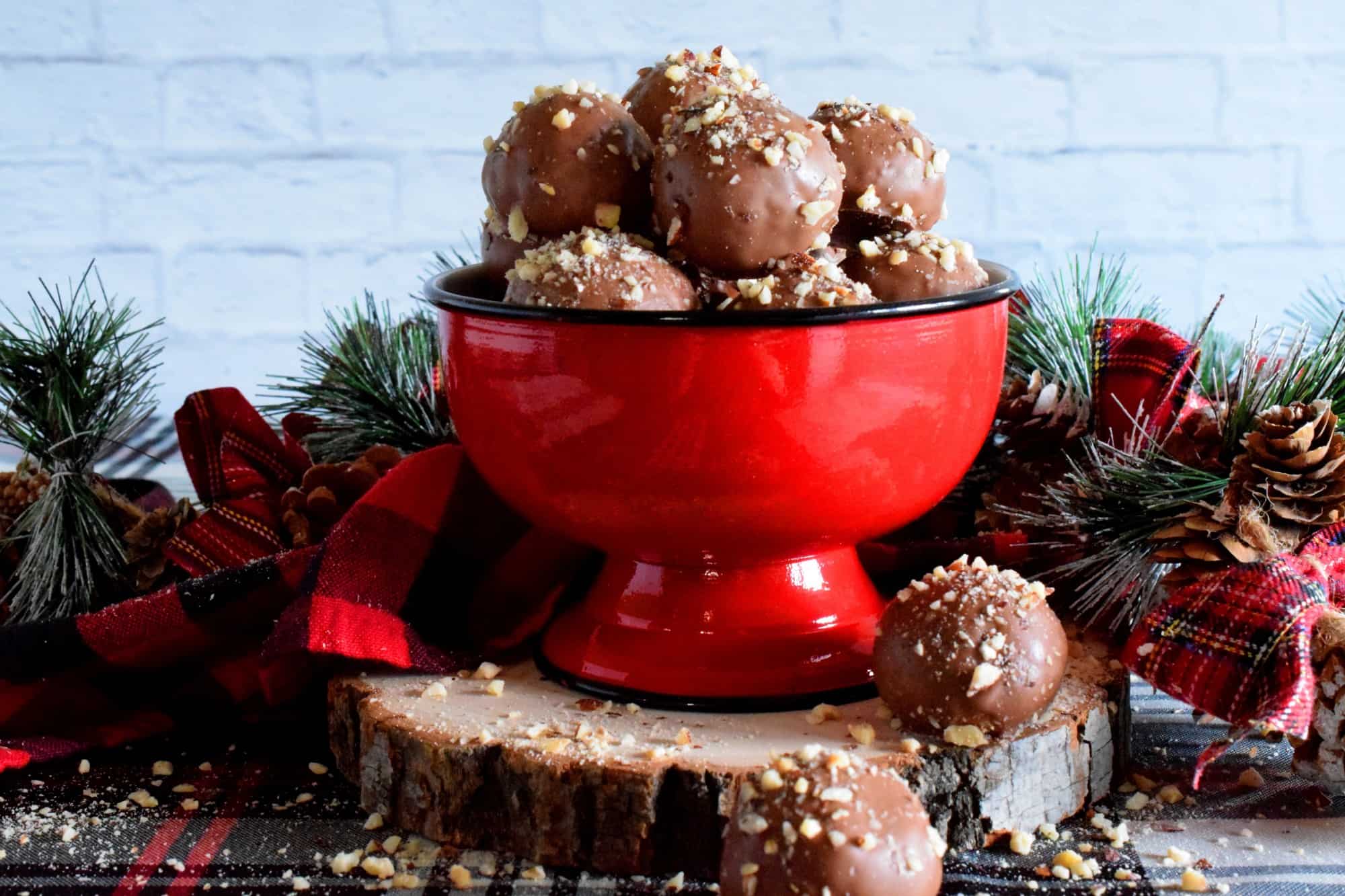 Walnut Shortbread Balls - Lord Byron's Kitchen